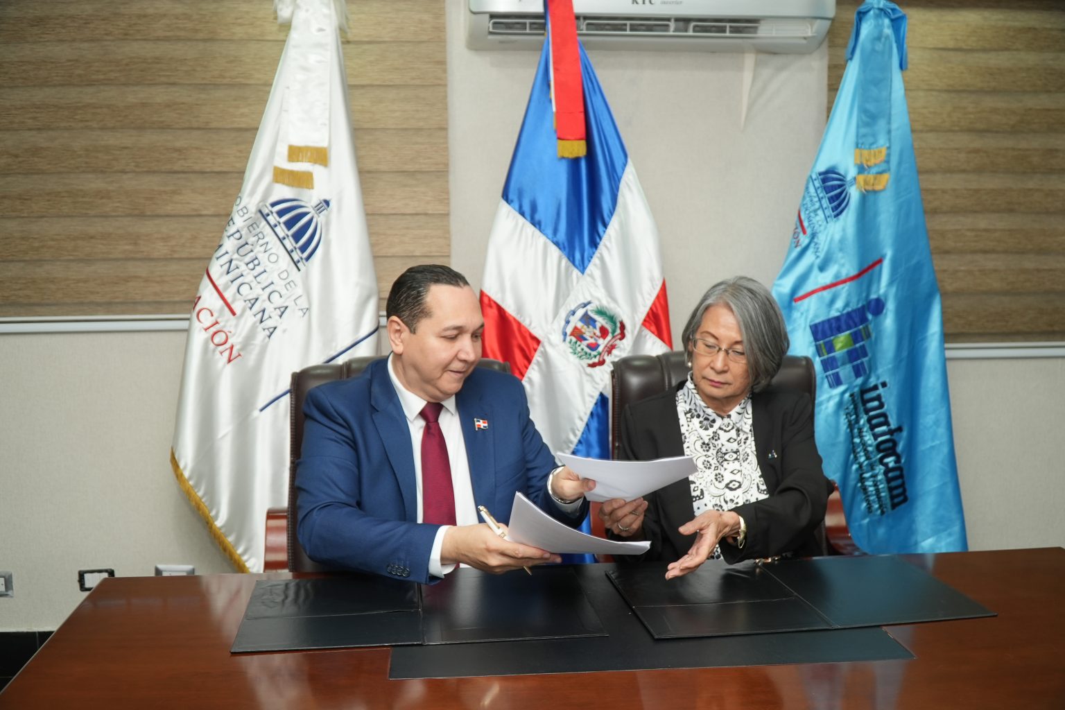 El Inafocam y el Ideice firman convenio para impulsar la calidad ...